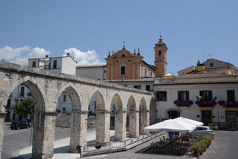 Sulmona: cosa vedere, dove mangiare e cosa fare la sera