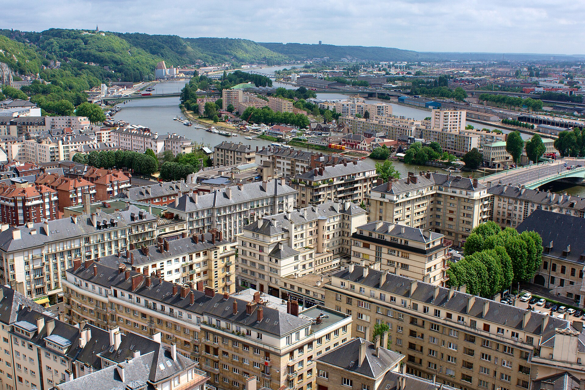 Rouen in Normandia: Cosa vedere, dove mangiare e itinerari consigliati ...